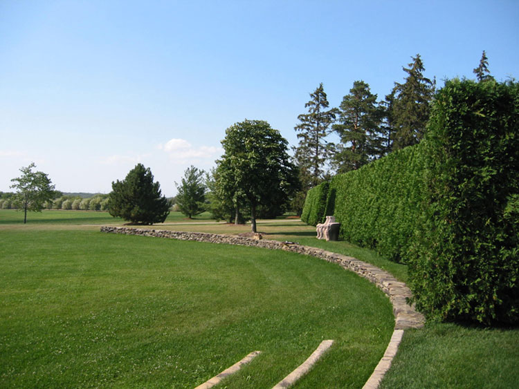 Deborah Nevins & Associates, Midwest Farm